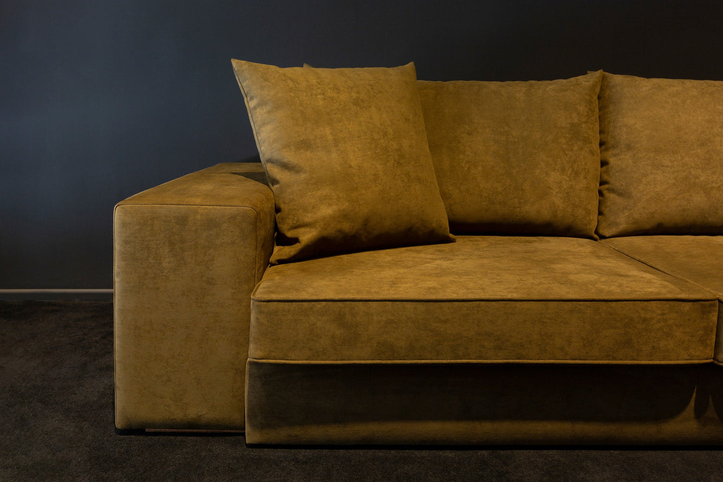 Block Sofa – COLLECTIVE